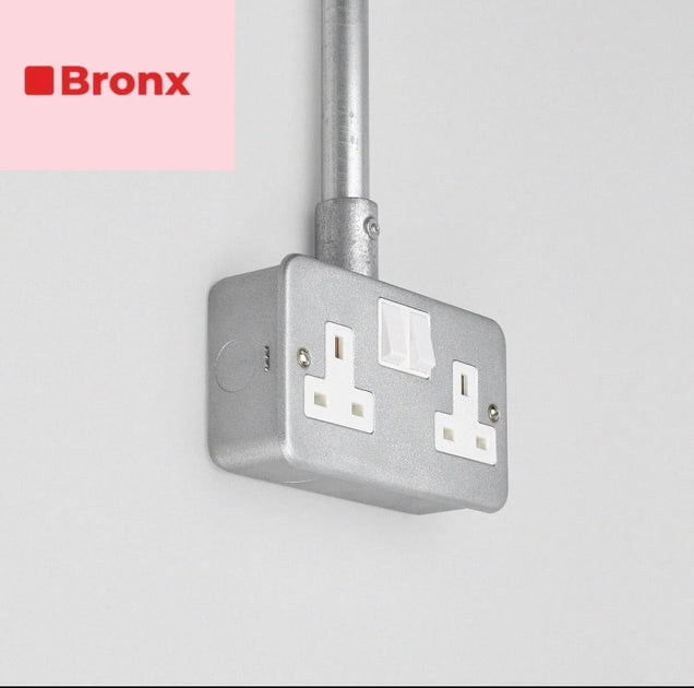 METAL CLAD 13 Amp Double 2 Gang Switched Socket Twin Electrical Wall P ...